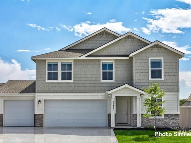 246 S Lightning Ave, Middleton, ID 83644