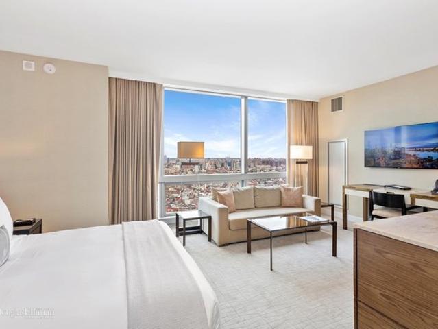 246 Spring St Unit 3611, New York, NY 10013