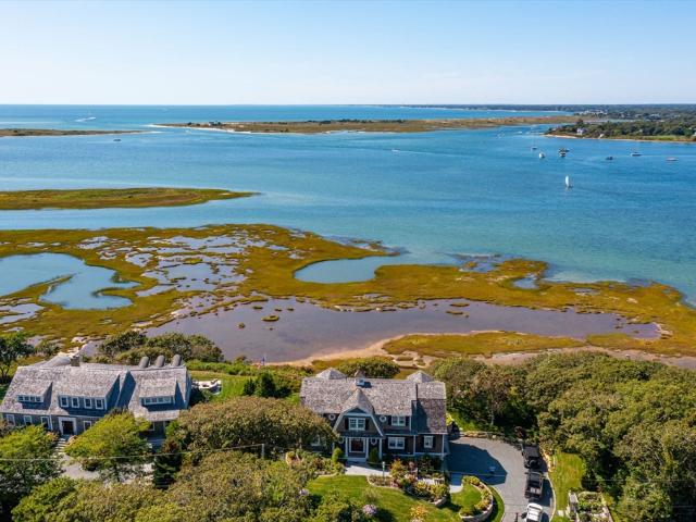 246 Stage Island