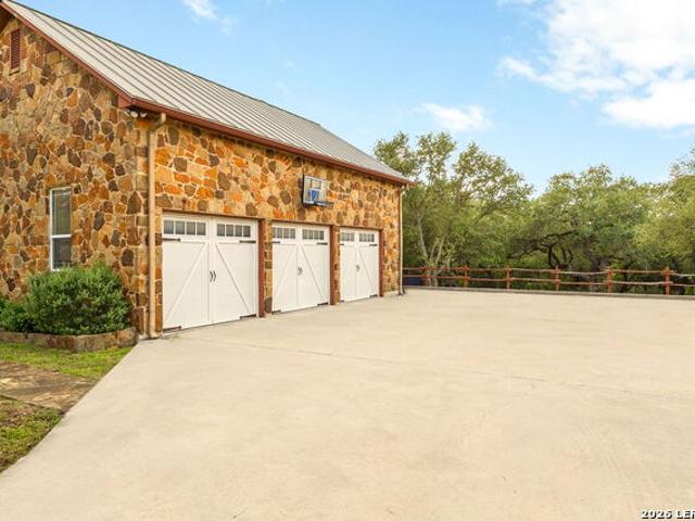 246 Stonebrook Rdg
