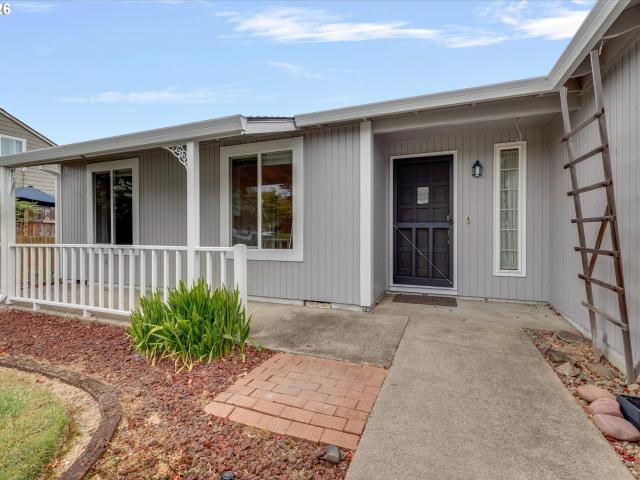 246 sw 9th ave