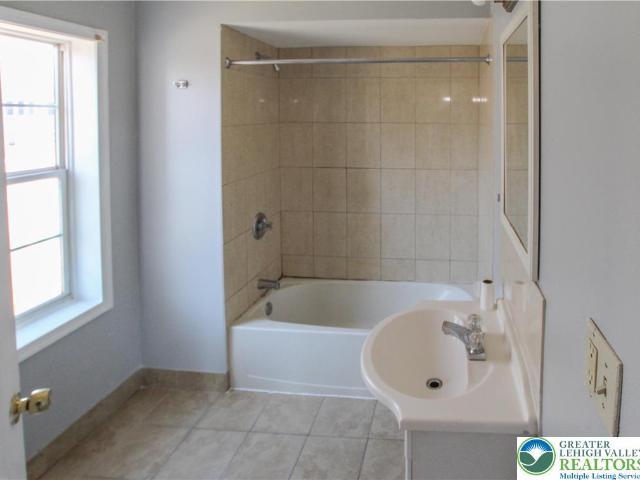 246 W Saint Joseph Street 2