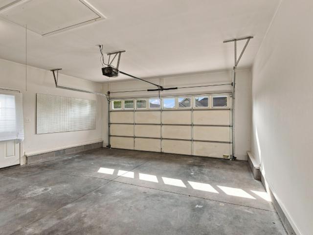 246 Walbrook Dr