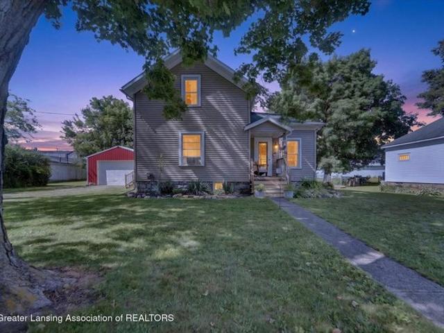 246 Washington St, Sunfield, MI 48890