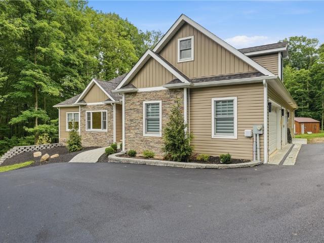 246 Tanglewood Dr