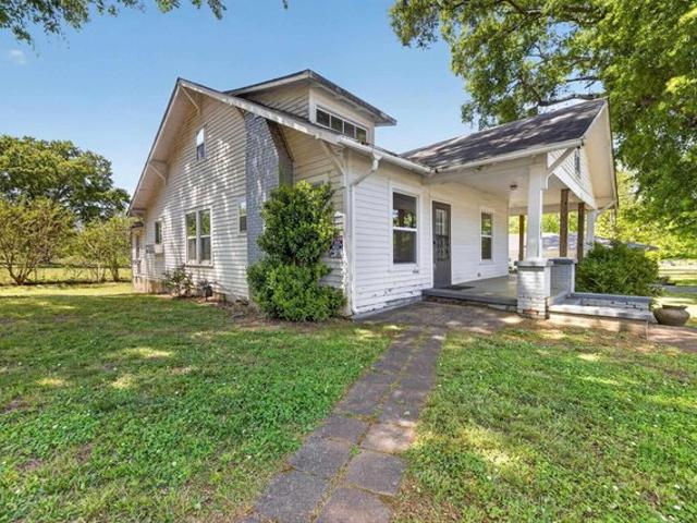 246 Virginia Ave N, Anniston, AL 36201