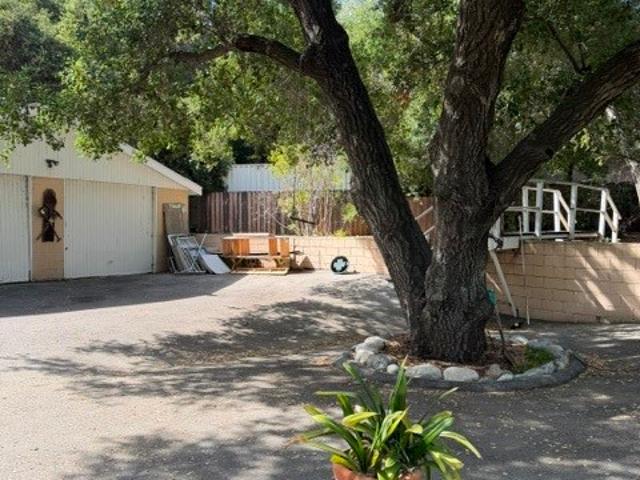 24745 Mulholland