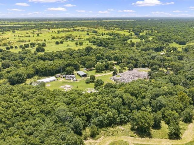 2474 S Log Cabin Rd, Tishomingo, OK 73460