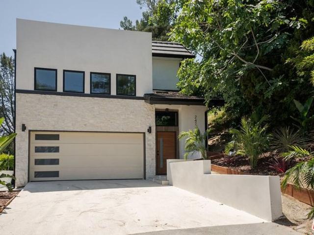 2474 Silver Ridge Ave, Los Angeles, CA 90039