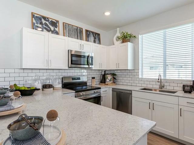 24750 N 145th Ave, Surprise, AZ 85387