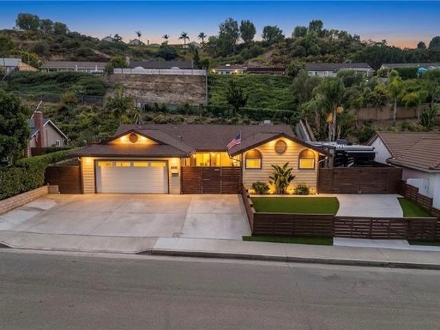 24752 LA Plata Dr, Laguna Niguel, CA 92677