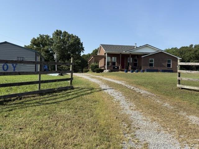 2475 Old Clarksville Pike, Ashland City, TN 37015