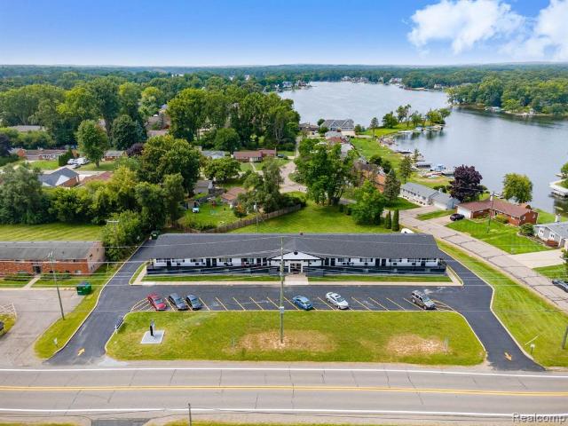 2475 s commerce road # 10