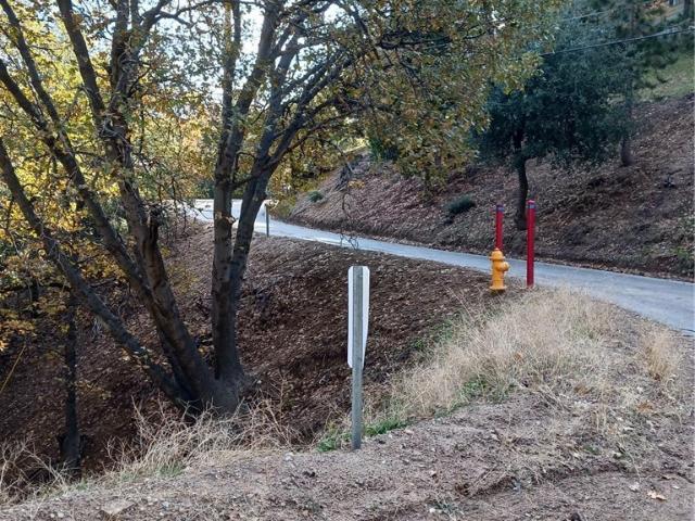 24764 Edelweiss Dr, Crestline, CA 92325 | MLS #EV22239 | Compass