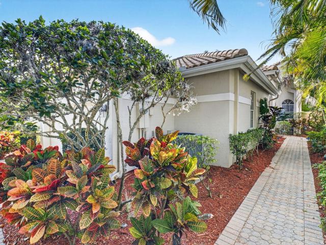 2476 NW 66th Dr, Boca Raton, FL
