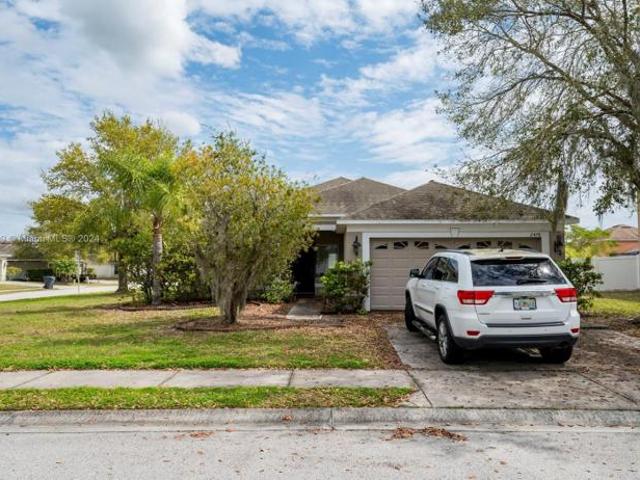 2476 Hamlet Cir, Lakeland, FL 33810
