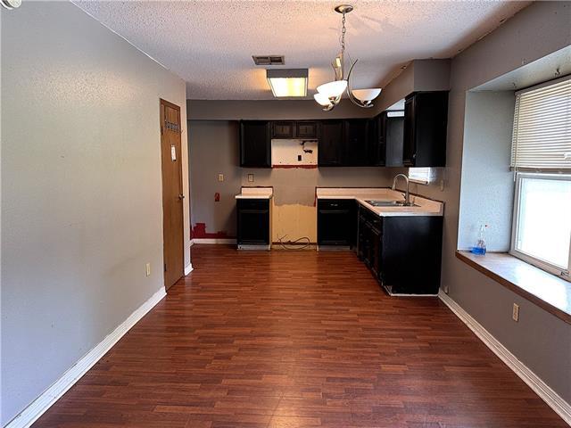2476 Paige Janette Dr, Harvey, LA 70058 | MLS #2554 | Compass