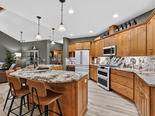 24773 Cove Trail