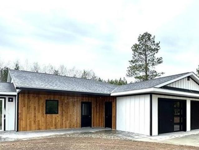 24776 Destination Dr, Nevis, MN 56467