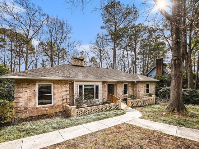 2477 Foxwood Drive