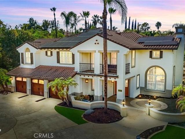 2477 Saffron Gln, Escondido, CA 92029