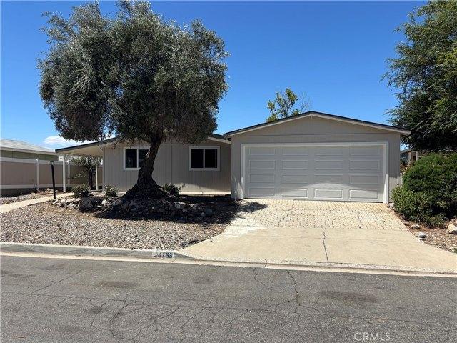 24788 Split Rail Rd, Wildomar, CA 92595