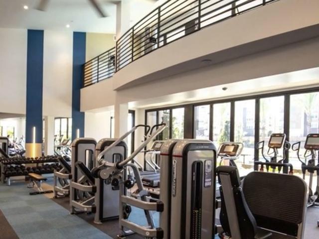 2478 Aperture Cir, San Diego, CA 92108