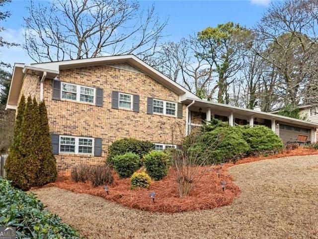 2478 Brookhurst Drive