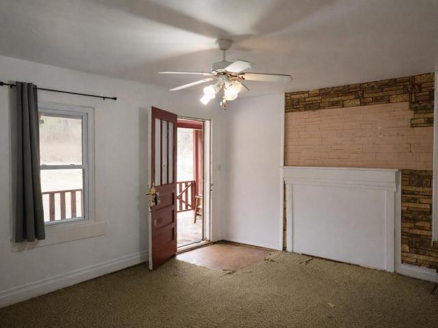 2478 Highway 39 E