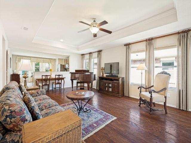 2479 Honeybee Lane
