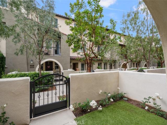 2479 S Tapestry Way