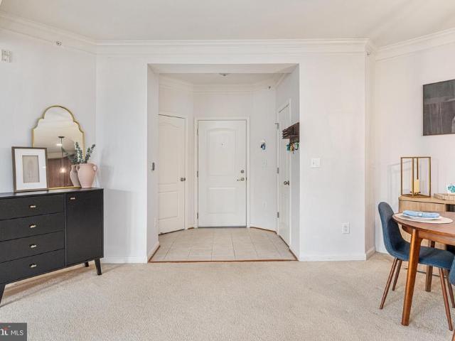 24701 Byrne Meadow Square # 406