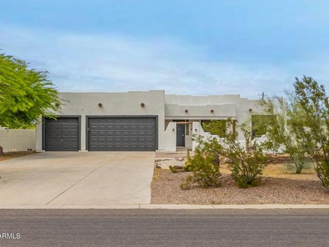 24702 W Red Robin Dr, Wittmann, AZ 85361
