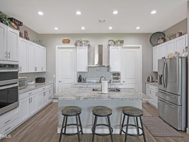 24708 N 103rd Ave, Peoria, AZ 85383