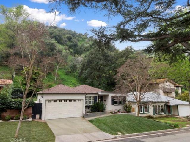 2470 Bywood Dr, Glendale, CA 91206