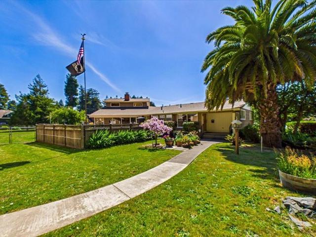 2470 Cypress Ave, Cutten, CA 95503