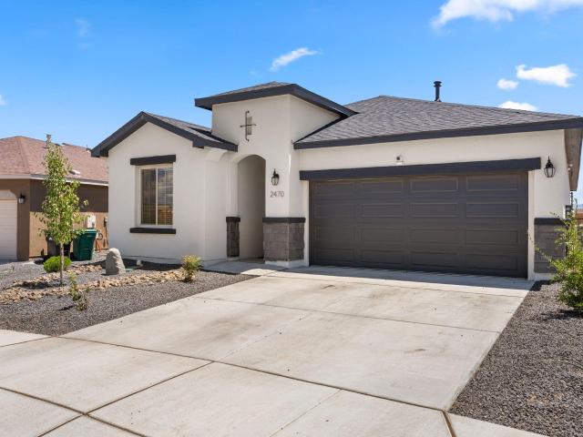 2470 Camrose Road NE