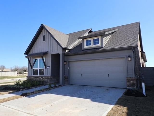 2470 Guava Hills Ln, Manvel, TX 77578