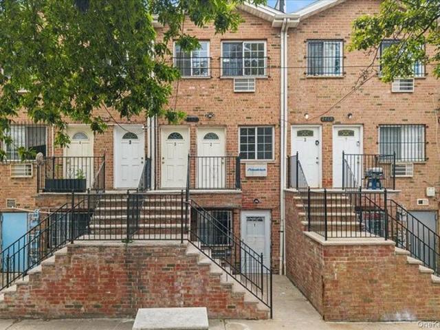 2470 Glebe Ave, Bronx, NY 10461