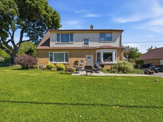 2470 S 92nd St Unit 2472, West Allis, WI 53227