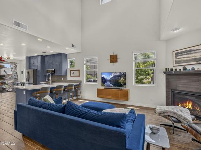 2470 W Clement Cir, Flagstaff, AZ 86001