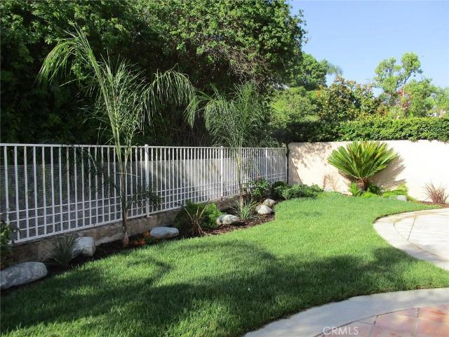 24712 Calle Conejo