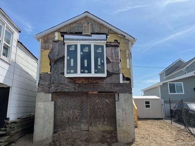 2471 Jackson Ave, Seaford, NY 11783