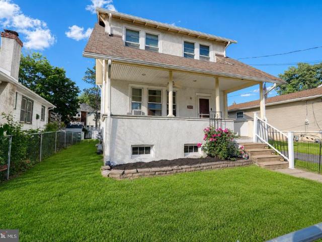 2471 Radcliffe Avenue