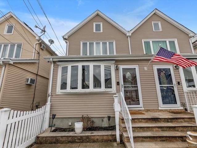 2471 th Ave, Bellerose, NY 11426