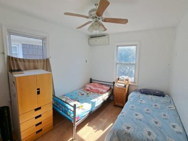 2471 th Ave, Bellerose, NY 11426