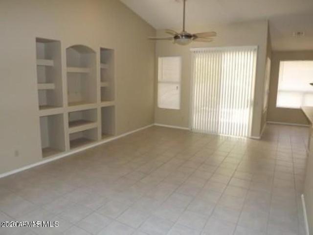 2471 w hemlock way