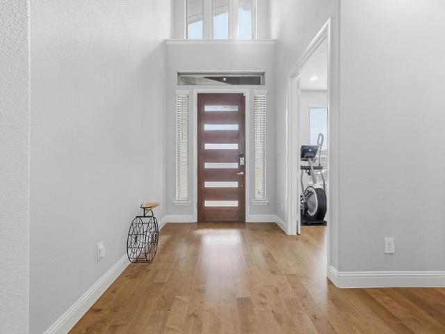 2472 Bainbridge Drive