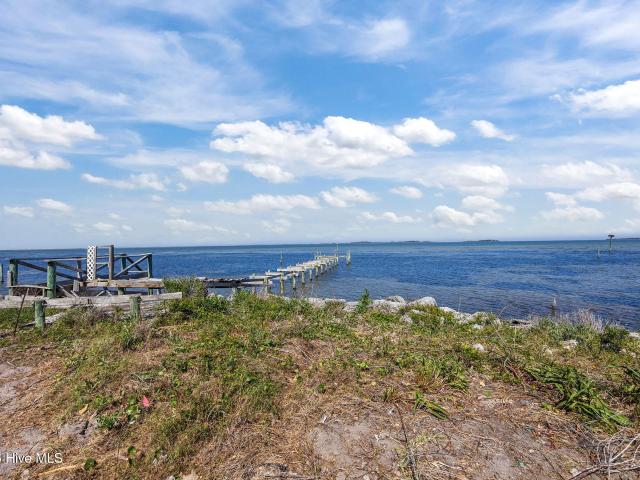 2472 Cedar Island Road