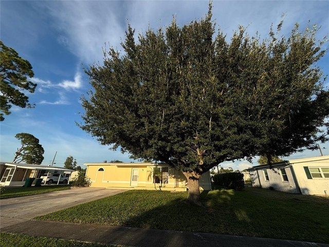2472 Picnic St, Port Charlotte, FL 33952
